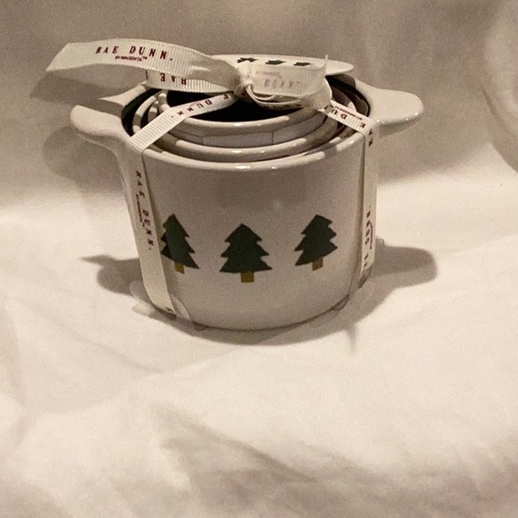 Rae Dunn | Kitchen | Rae Dunn Christmas Tree Measuring Cups | Poshmark